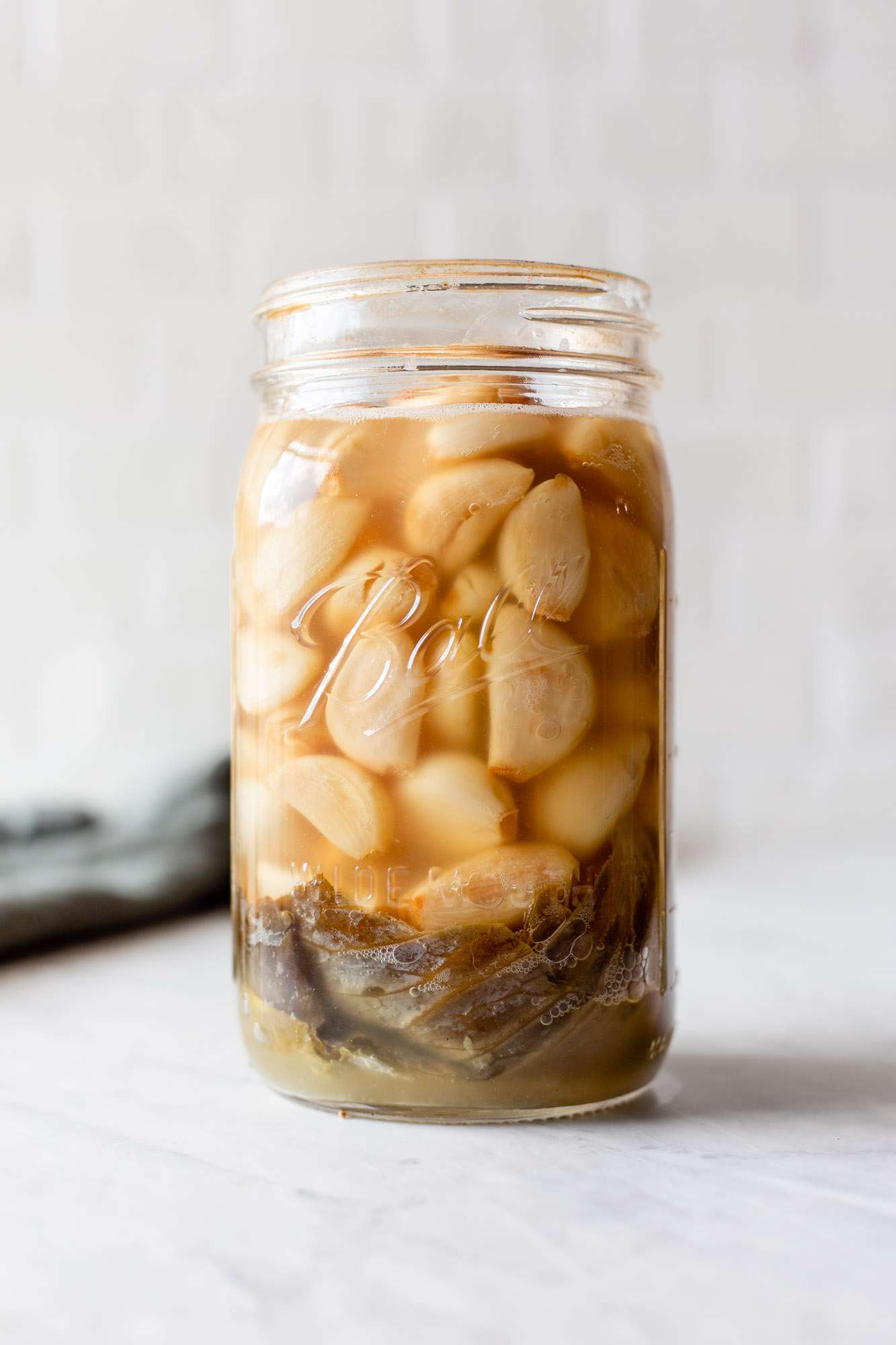 The Healthiest Lacto Fermented Garlic Recipe • Cultured Guru