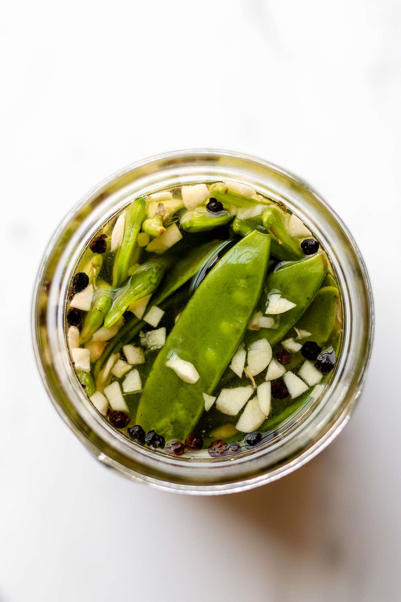 Naturally Fermented Snow Peas with Garlic and Black Pepper